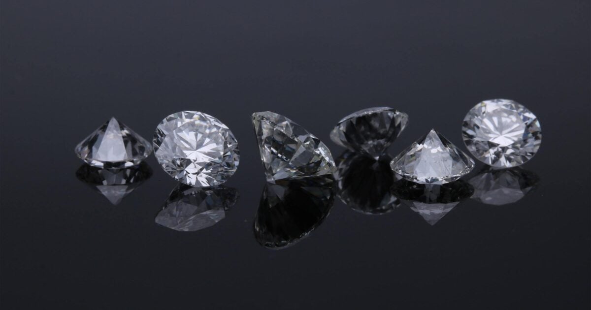 Buying loose diamonds with a laser inscription | BNT Diamonds